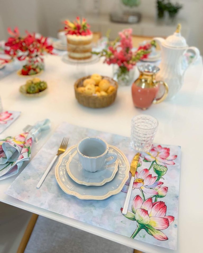 Como montar mesa posta clássica: confira 6 dicas! • Finger Móveis ...